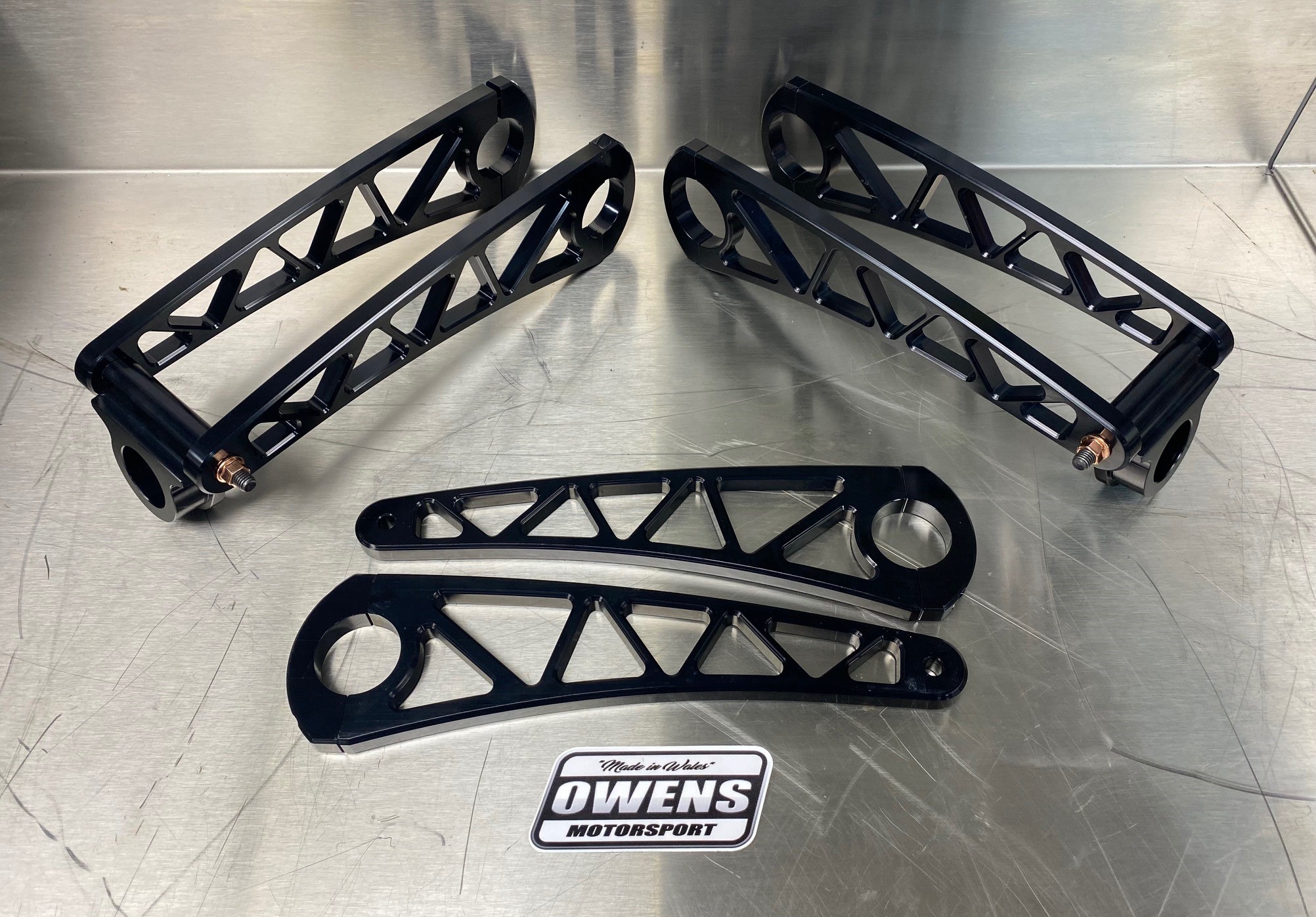 Curved billet steering column support | Owens Fabrication